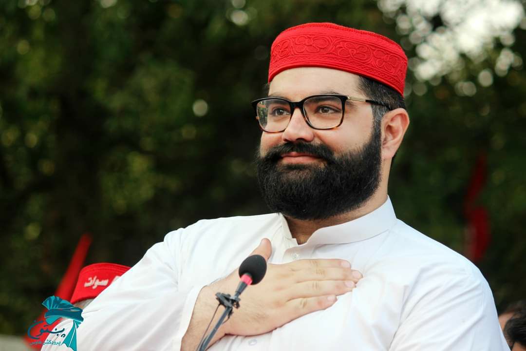 Aimal Wali Khan: The Taliban Group is the Slave of America - Rudabe ...