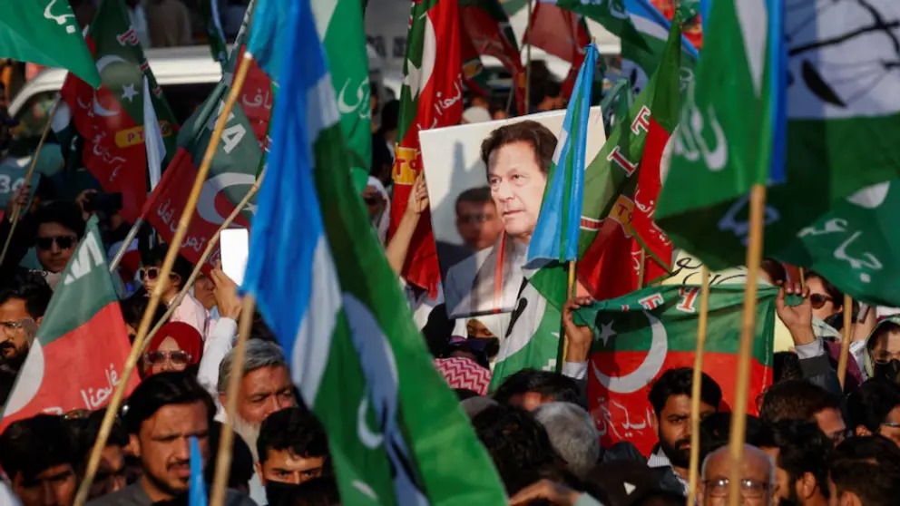 UN Urges Afghanistani Refugees in Pakistan to Avoid Political Protests ...